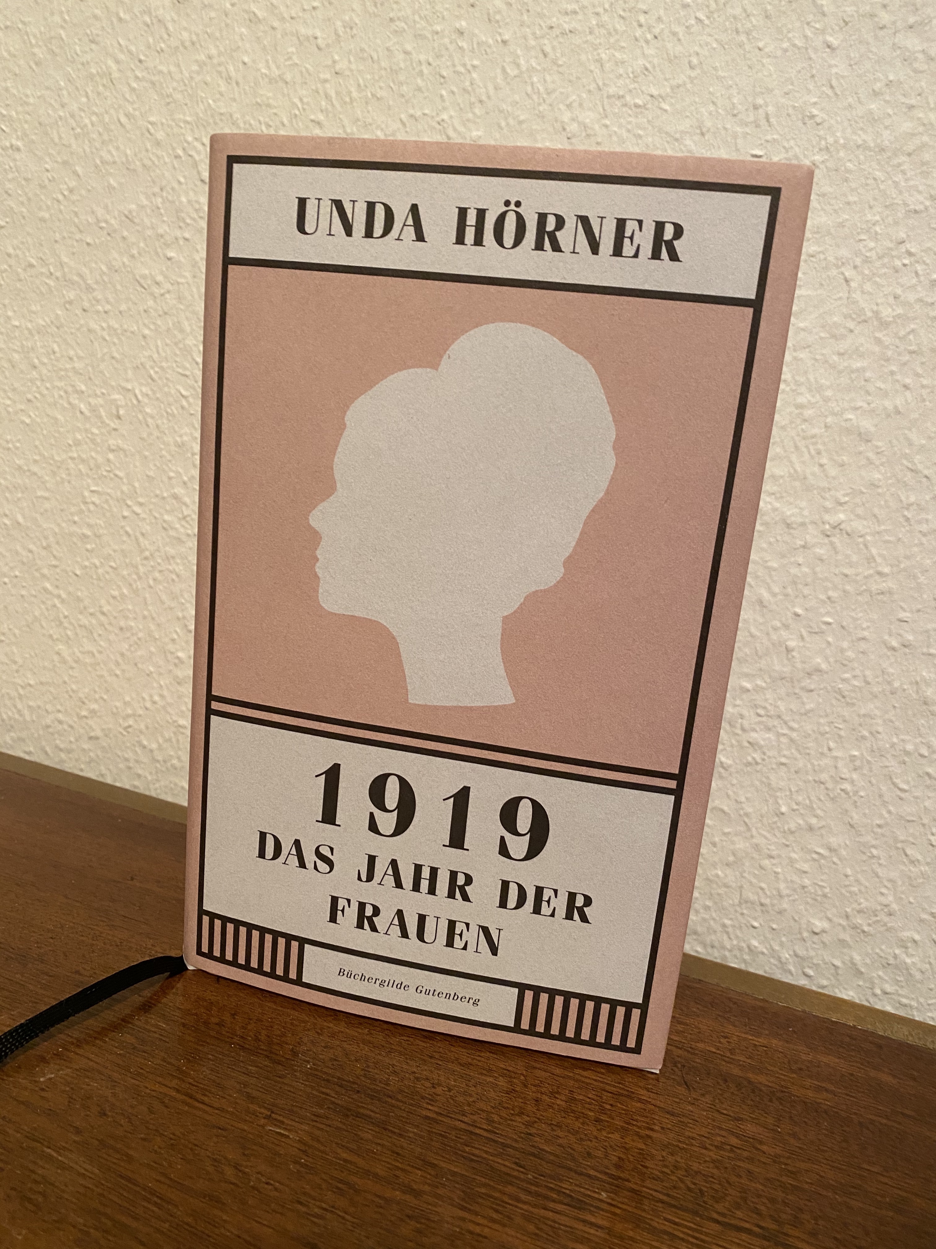 1919: Das Jahr der Frauen | notizhefte